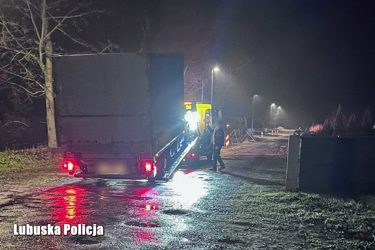 Kompletnie pijany kierowca zatrzymany przez strzelecką drogówkę ... Kompletnie pijany kierowca zatrzymany przez strzelecką drogówkę ...